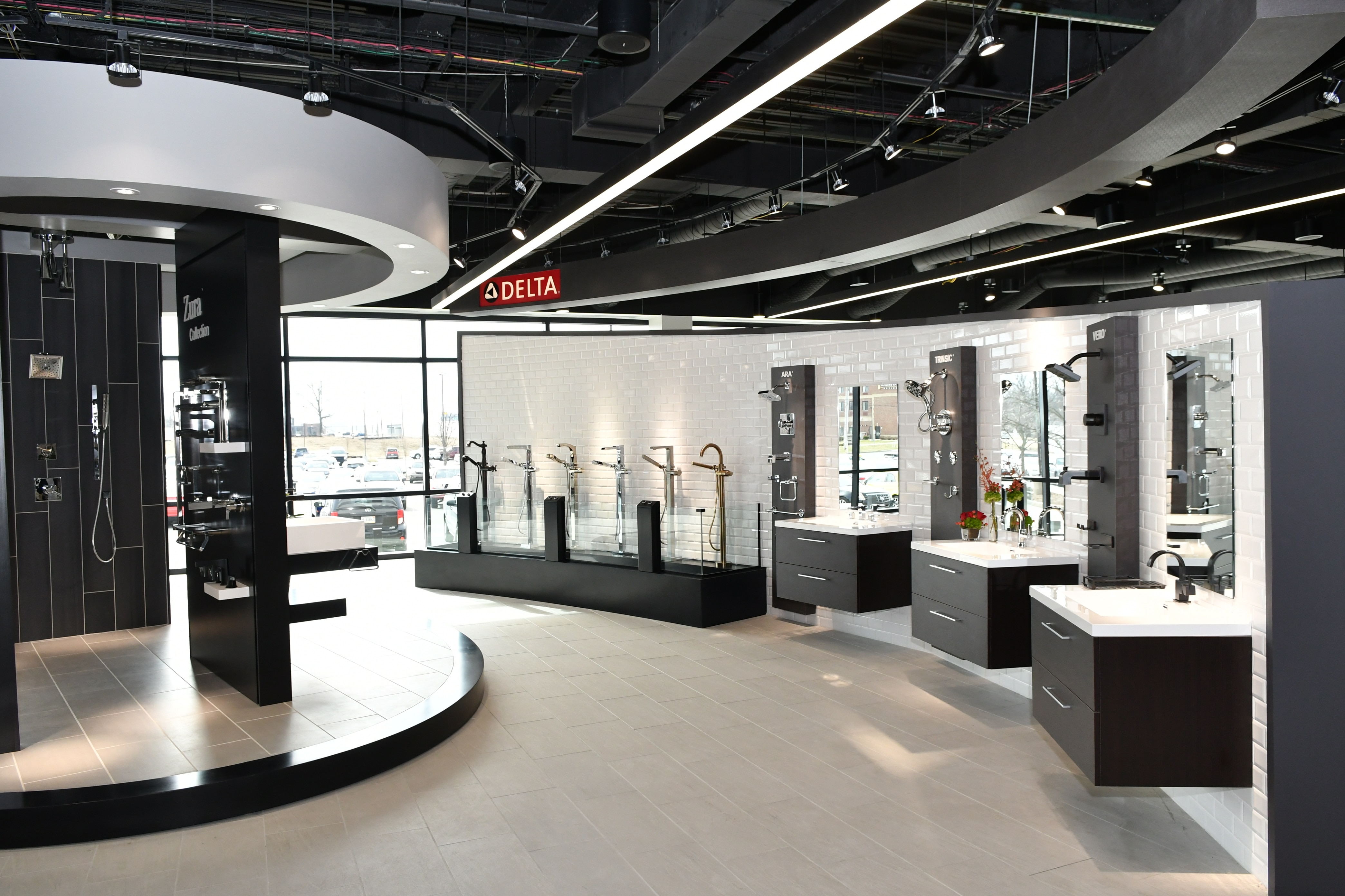 Beautiful Corporate Office & Lobby Designs in Indianapolis